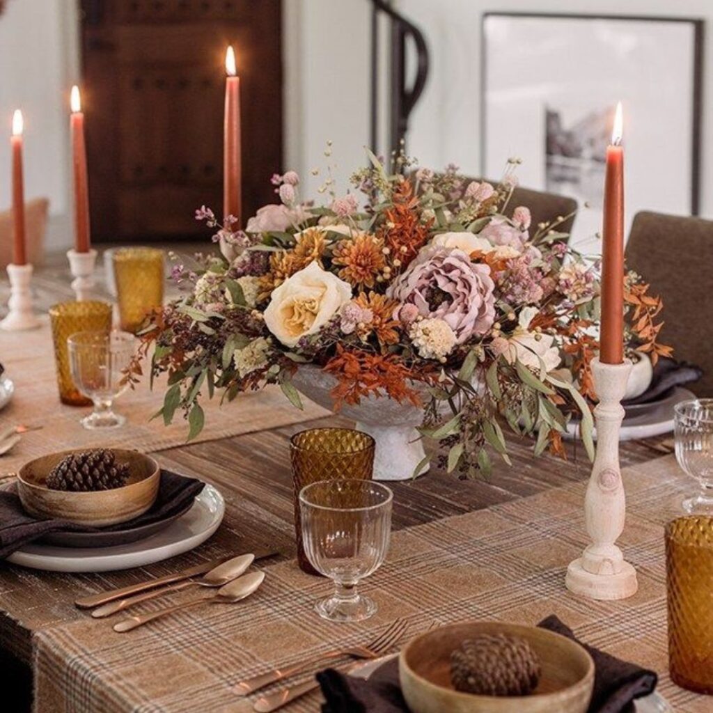 13 Elegant Thanksgiving Table Setting Ideas That Will Wow Your Guests ...