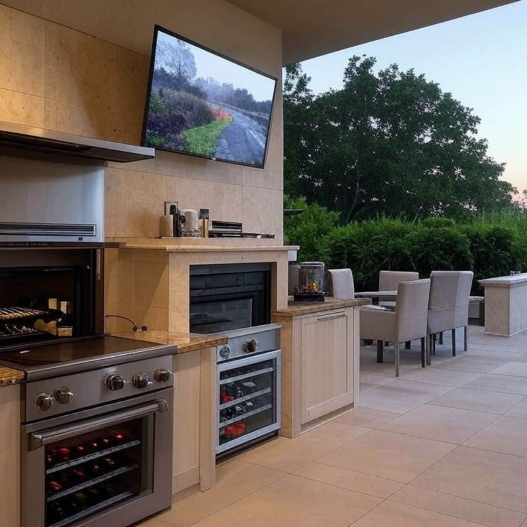 13 Stunning Outdoor Kitchen Ideas to Transform Your Backyard Haven ...